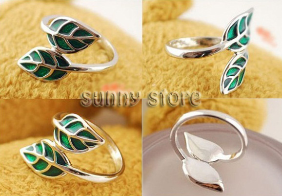 Lovely Green Leaf Shaped Ring on Luulla